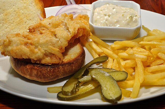 Shiver: The sacred art of the Southern fish fry | The Post-Searchlight