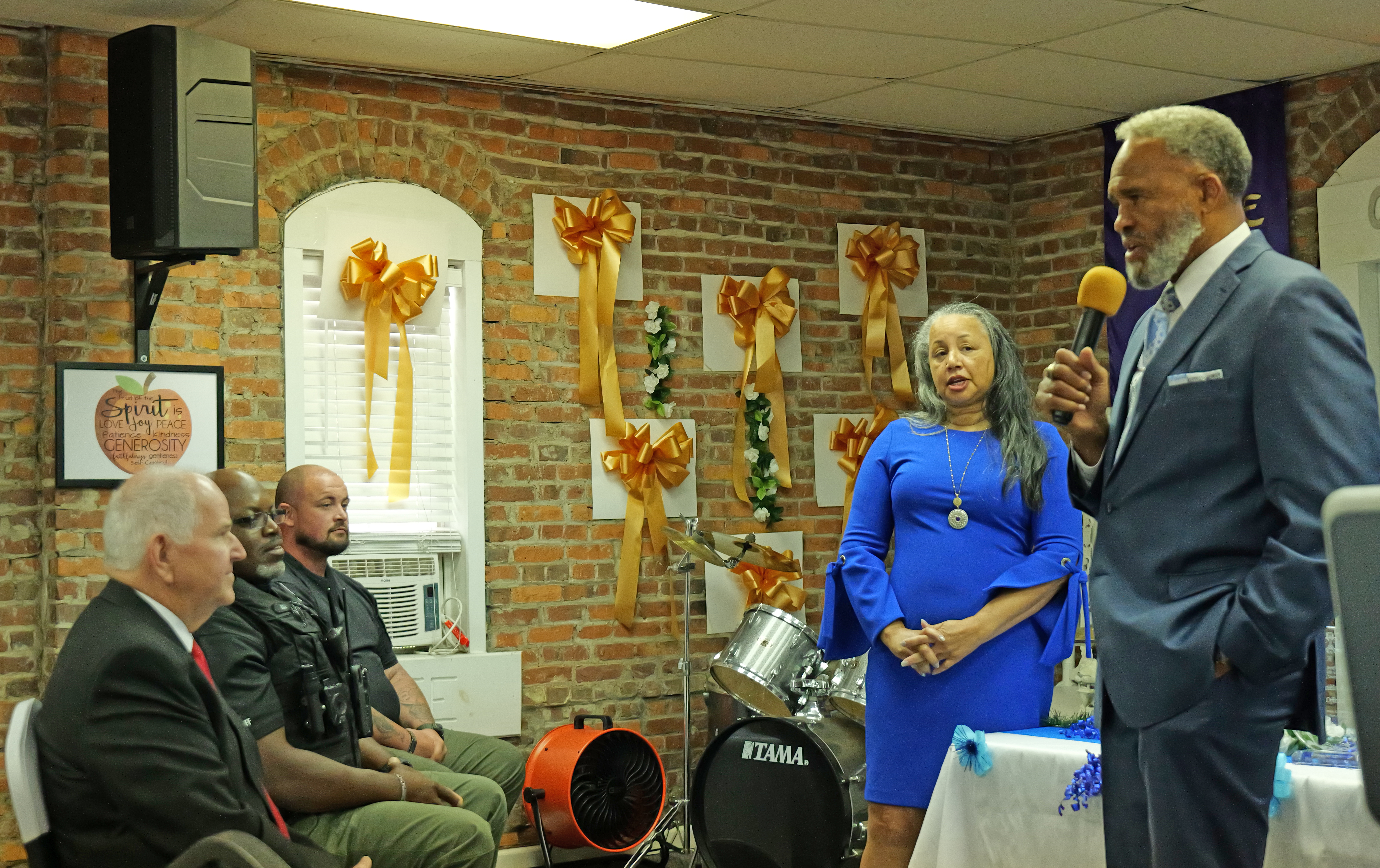 New Freedom Christian Ministries honors Sheriff’s Office | The Post ...